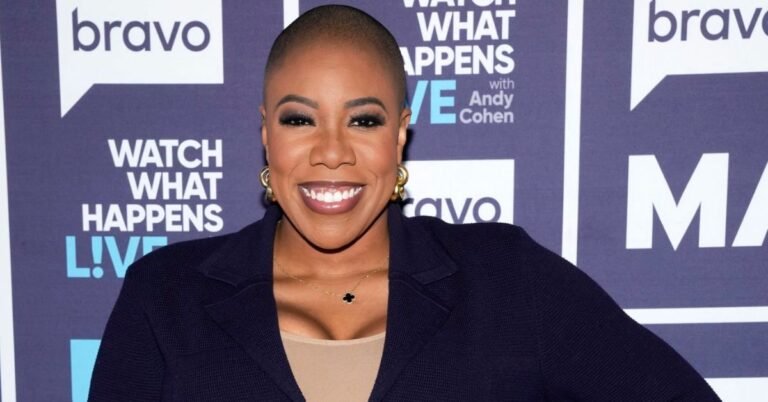 Who is Symone Sanders? Net worth, age, height, husband, family, career